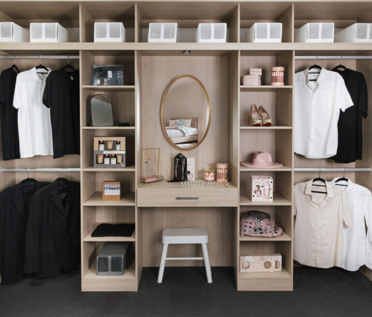 Walk In Wardrobes - Wardrobe Connection Brisbane and Toowoomba